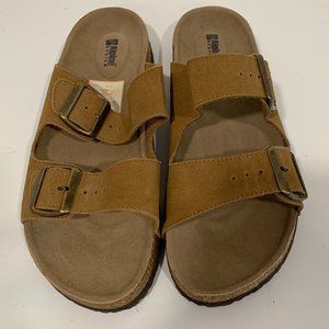 Alpine Design | Shoes | Alpine Designs Leather Memory Foam Sandals ...